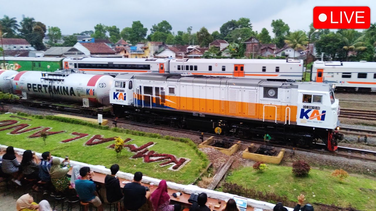 🔴 NONTON KERETA API SORE DI STASIUN MALANG : KA Malabar, KA Penataran ...