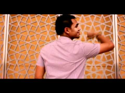 Mambo Number 5 - Lou Bega (Music Video) - YouTube