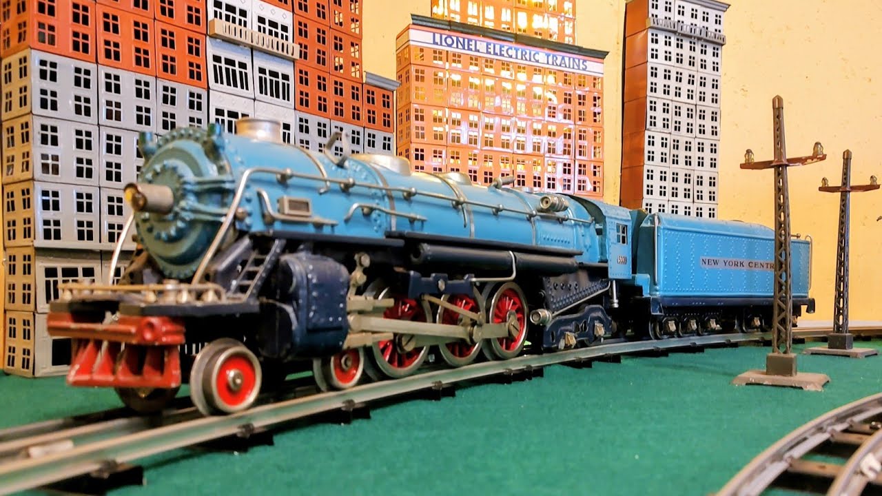 Playing with toy trains standard gauge at George's & SGMA Lionel 1910 ...