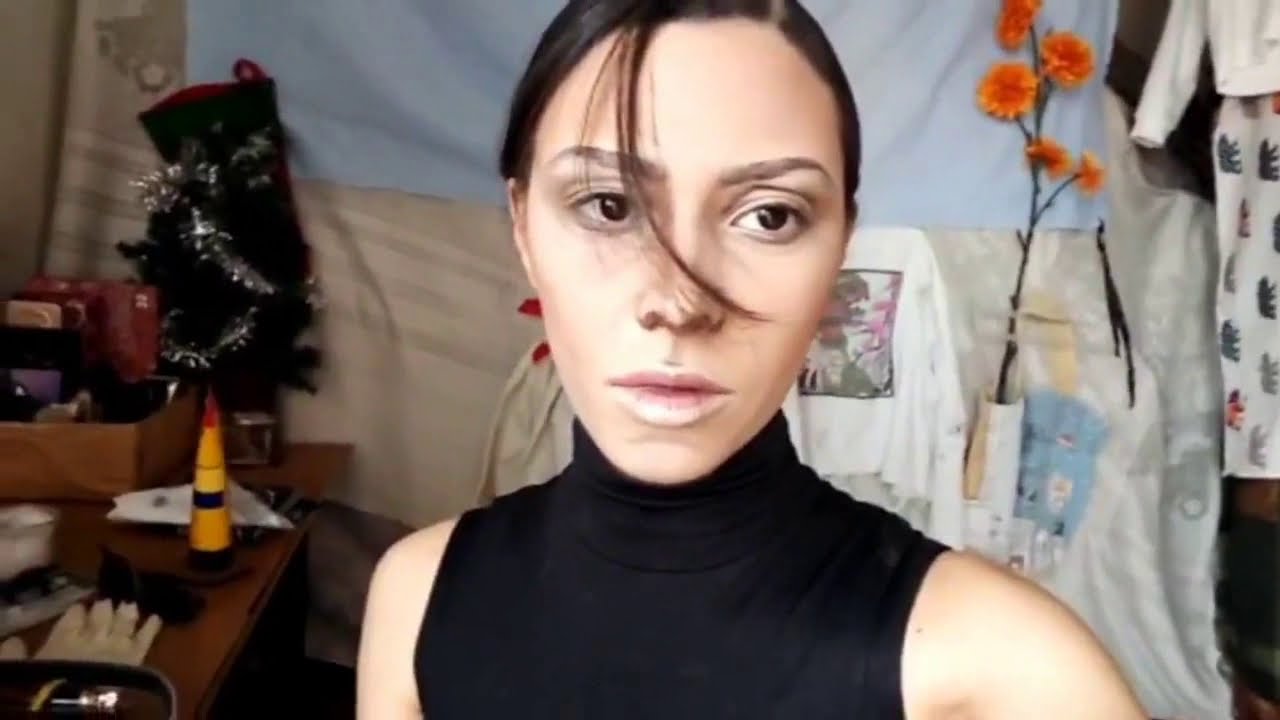 TRINITY COSPLAY (FROM MATRIX) - YouTube