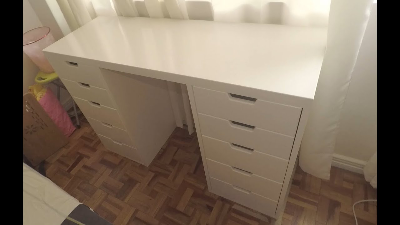 Simple Table with Drawers - YouTube