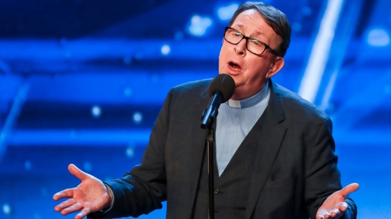 Father Ray Kelly: A Priest Sing An INCREDIBLE Version Of REM's ...