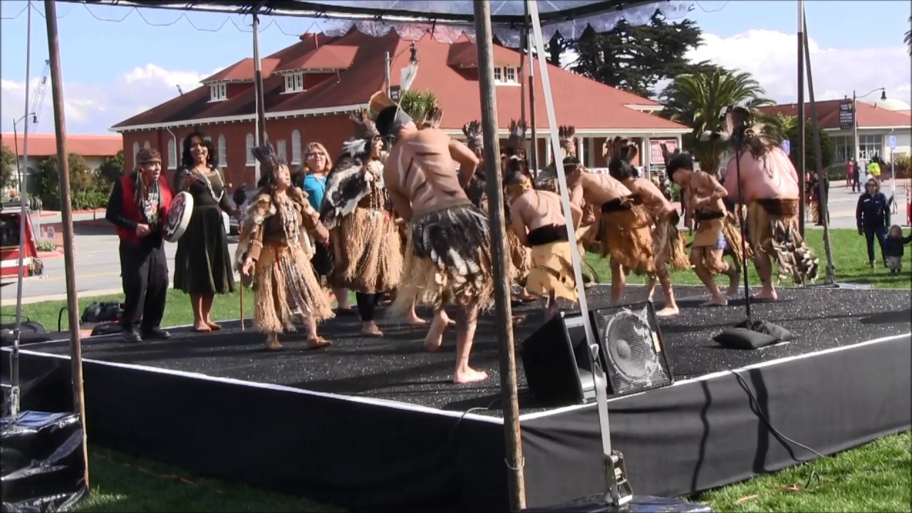 Ohlone dances by the Costanoan Rumsen Carmel Tribe - YouTube