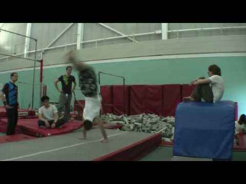 Round off flick double back - YouTube
