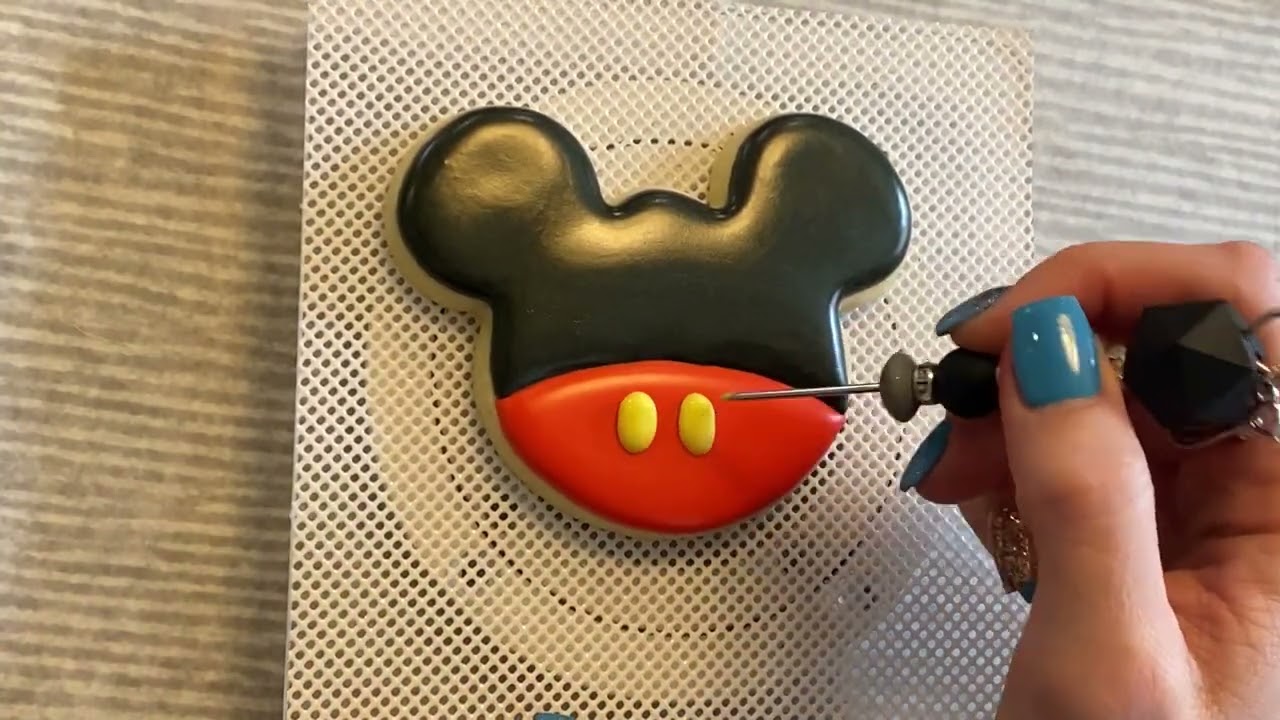 Sego Lily Sweets Mickey Mouse Cookies - YouTube
