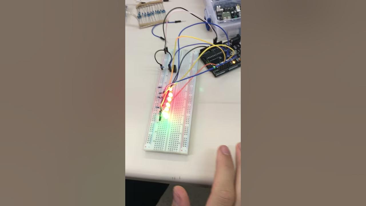 Practica Arduino Reloj Digital - YouTube