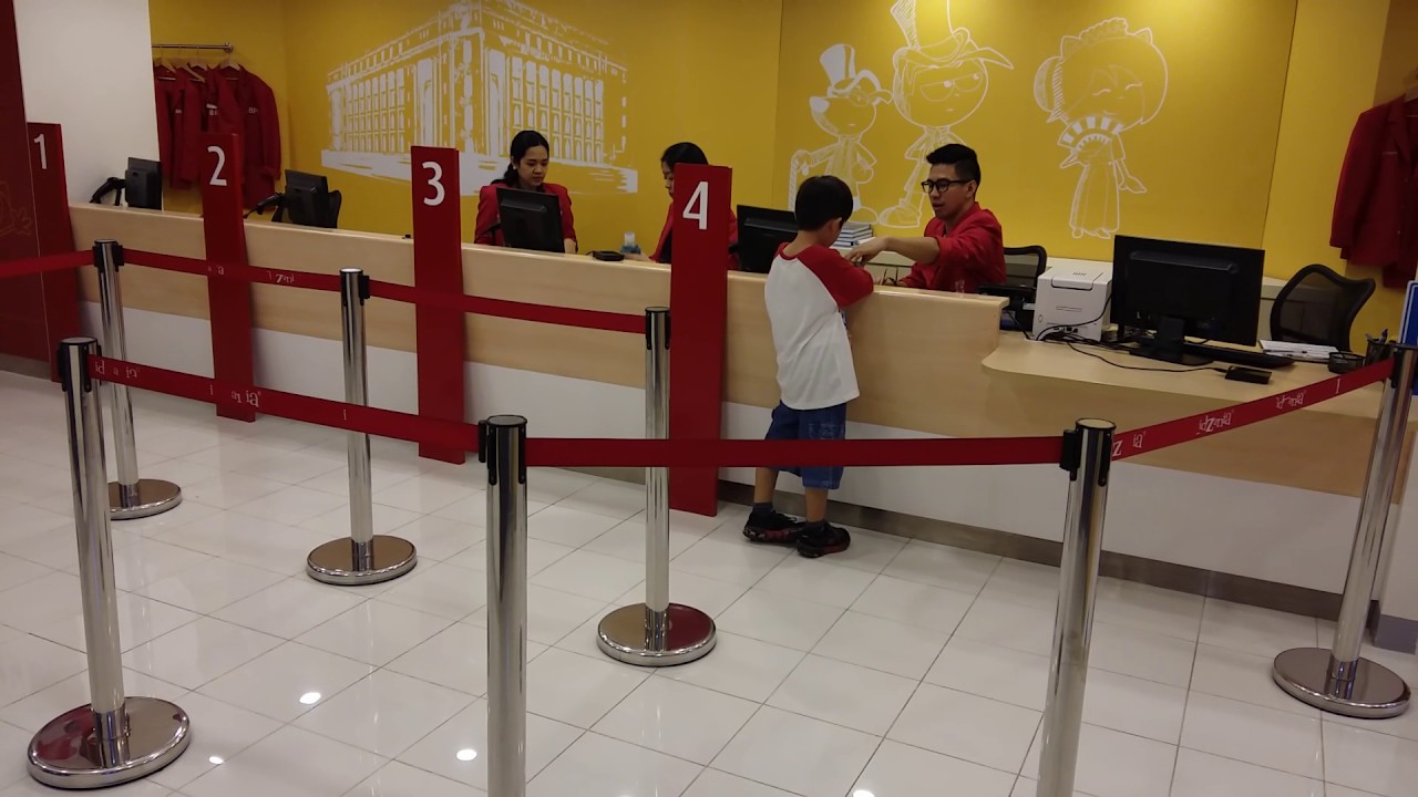 kidzania bank - YouTube