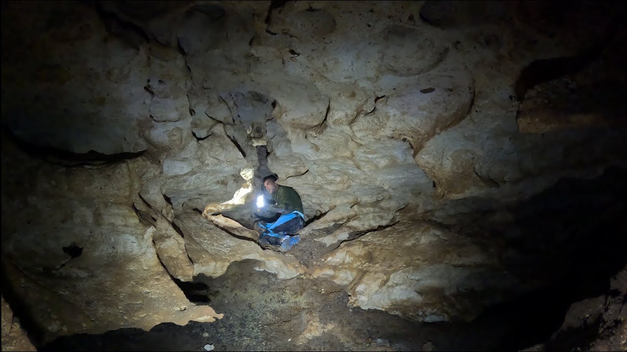 Vulture Cave Santos Vortex Trail - YouTube