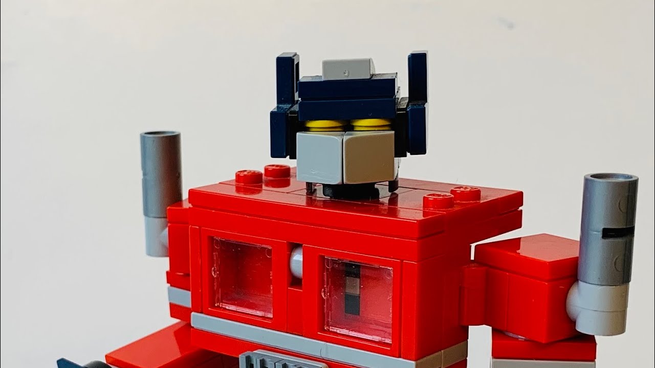 LEGO Transformers: Optimus Prime G1 (time lapse build) - YouTube