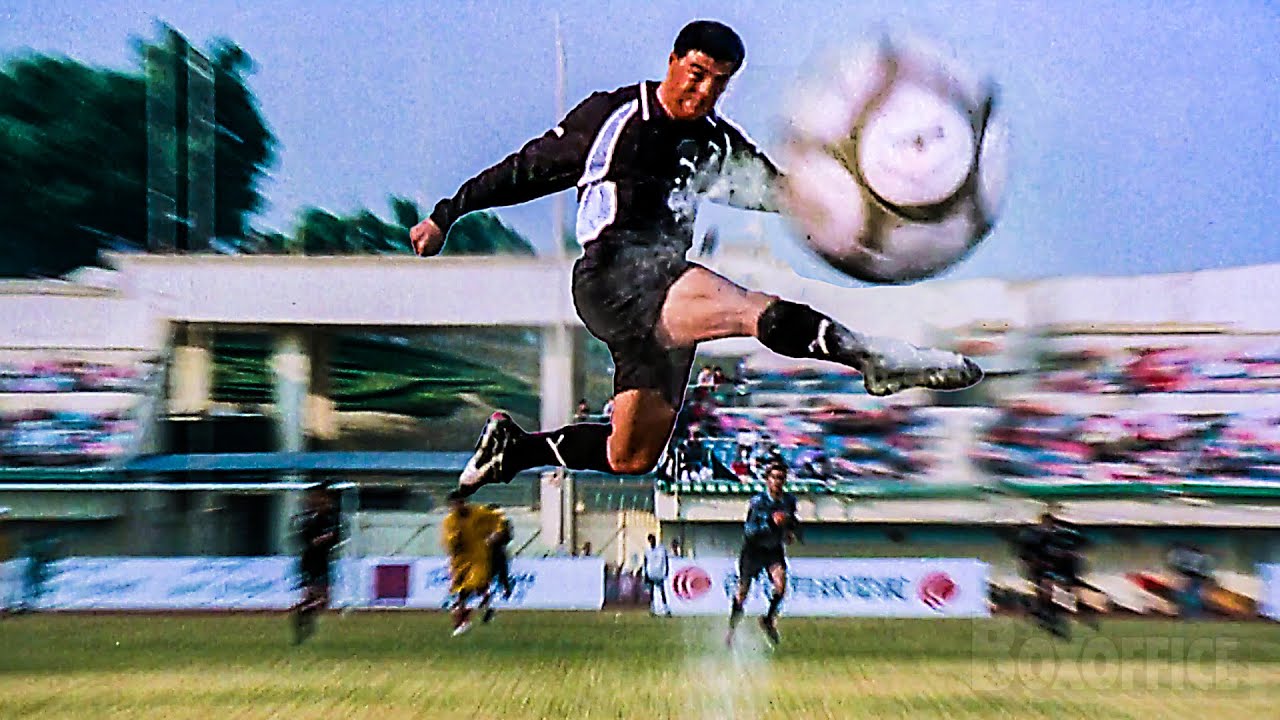 All the Best Scenes in Shaolin Soccer - YouTube