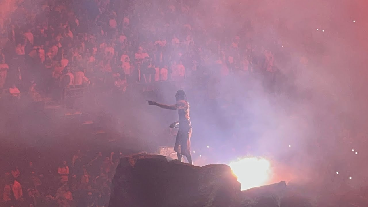 Travis Scott’s CIRCUS MAXIMUS TOUR LIVE IN AUSTIN, TX (Night 2) - YouTube