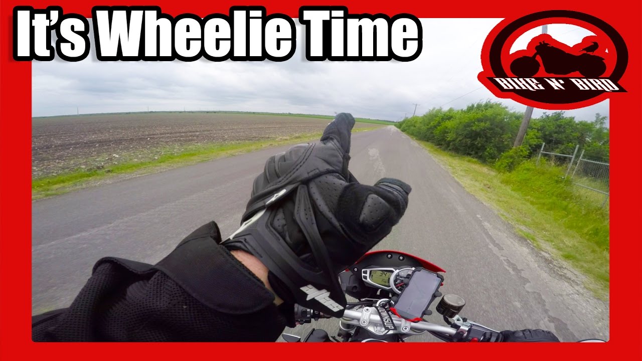 Finally Found A Wheelie Spot! - Triumph Speed Triple 1050 - YouTube