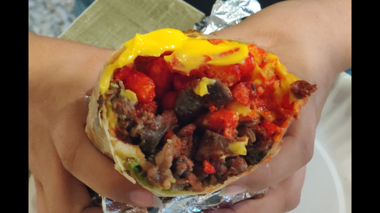 Burro de Hot Cheetos!!!! esto es una locura, pero muy sabroso. Probando ...