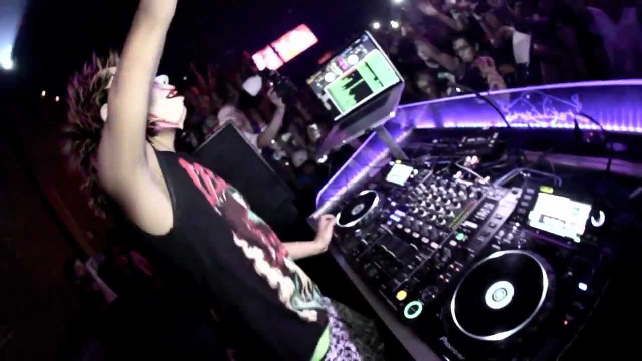 Dj Bl3nd Mask Off