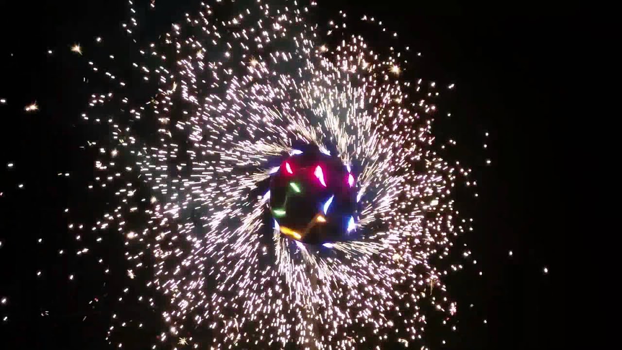 3D WHEEL FIREWORK - YouTube