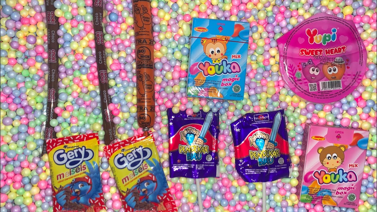 Hunting jajanan permen coklat sosis coklat coki coki - YouTube