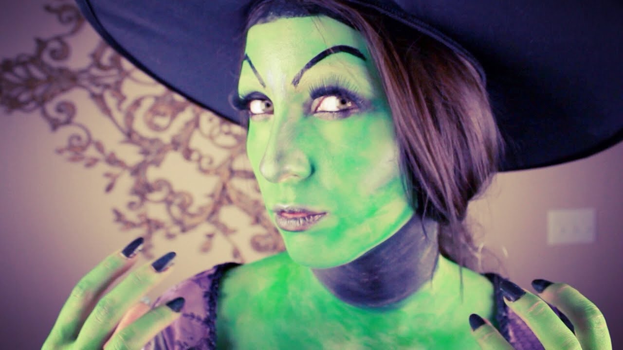 Wicked Witch Halloween Makeup and Nails Tutorial - YouTube