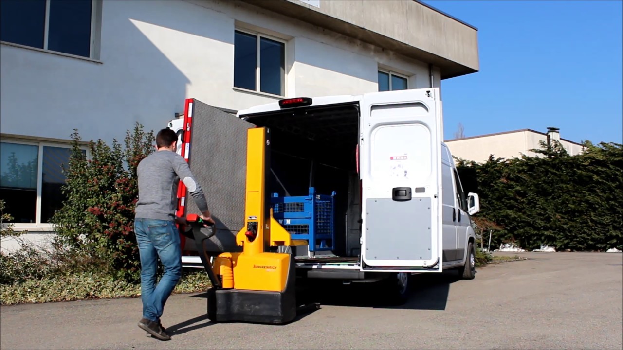 WM Loading Ramp - YouTube