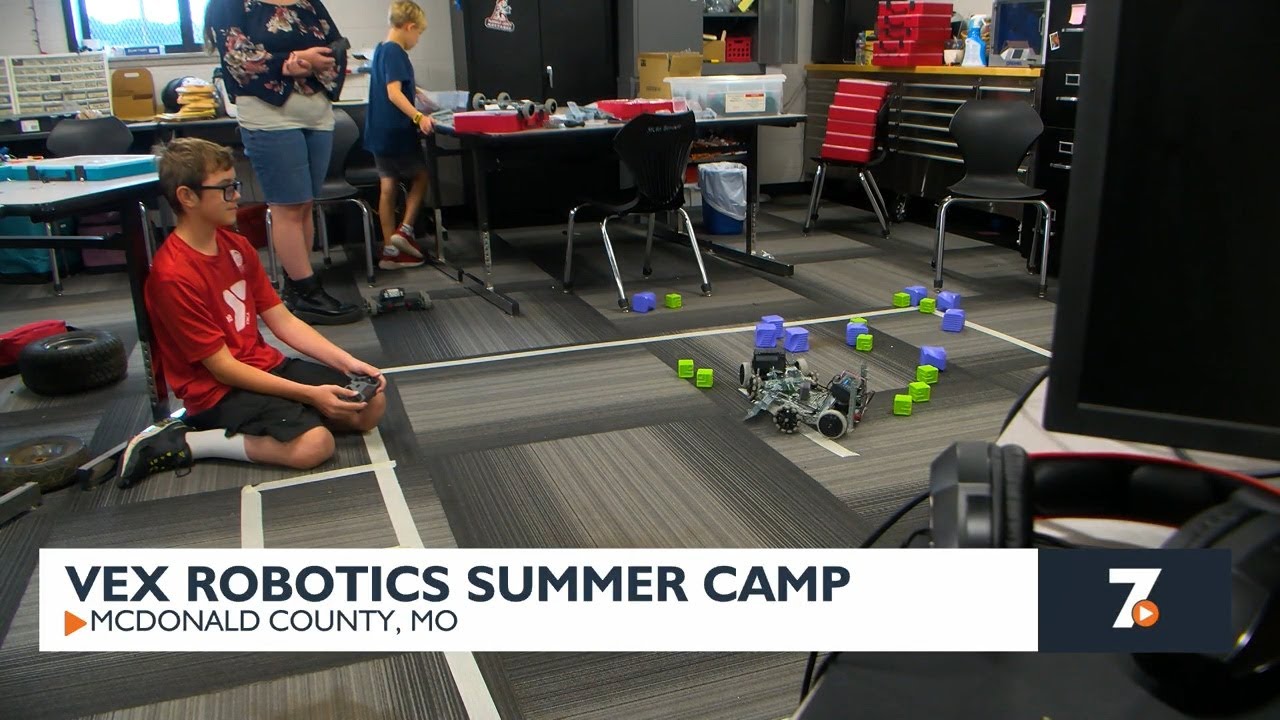 Robotics summer camp - YouTube