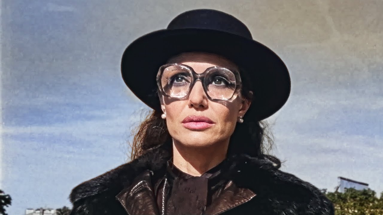 Maria - Official Trailer (Angelina Jolie) - YouTube