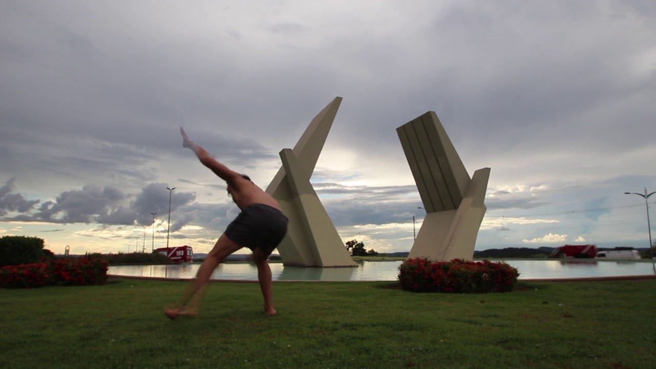 Capoeria around the world - Goiânia Brazil - YouTube