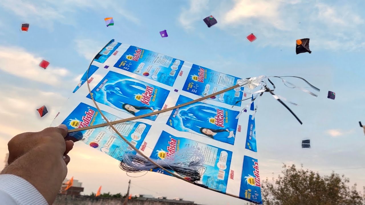 Kite Looting 🪁 Catching Kites 🔥 Big Kites Flying | Kite Flying | Kite ...