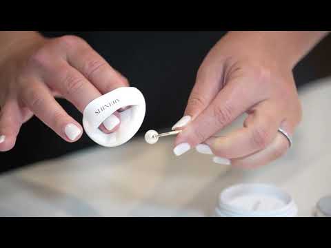 How To Use Illuminating Pom - YouTube