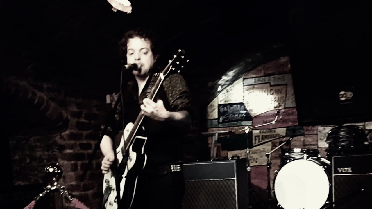 THE CORRIDORS - ADI MOSKO LIVE @ THE CAVERN CLUB LIVERPOOL UK IPO ...