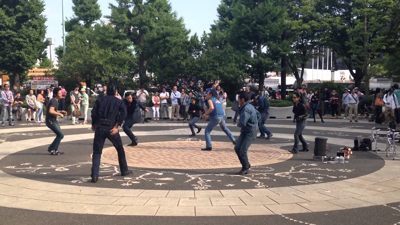 Japanese Greasers in Yoyogi Park - YouTube