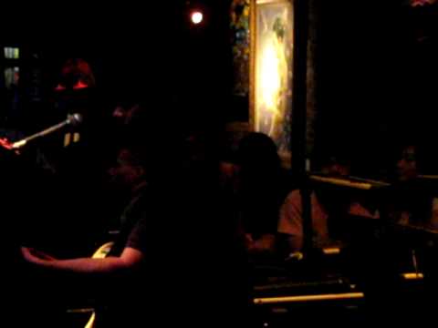 PHONGSIT & R JAN TANIS AT SAXOPHONE - YouTube