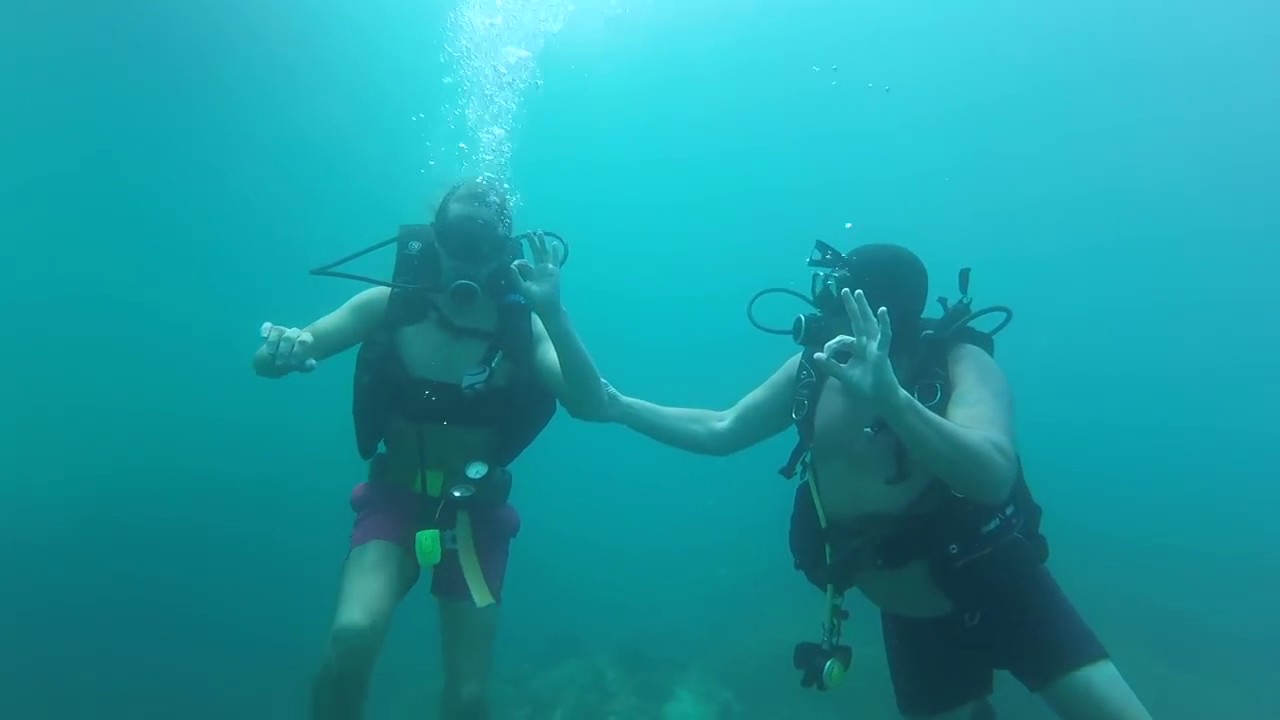 Mark Scott's Scuba Diving Adventures Nha Trang VietNam. - YouTube