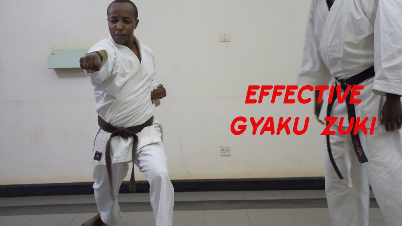 HOW TO DO GYAKU ZUKI IN ZENKUTSU DACHI - YouTube