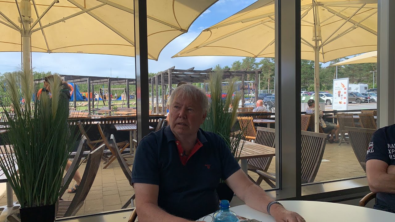 Bert - Live från Sportshopen, Grebbestad - YouTube