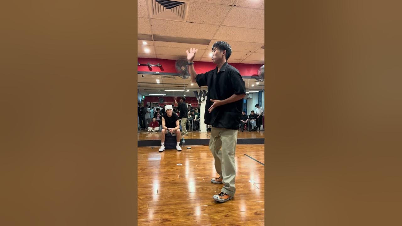 19. LOWER TOP 8-4: Lawrence vs Bakuto | 1v1 POPPING | Johann’s Funktion - YouTube