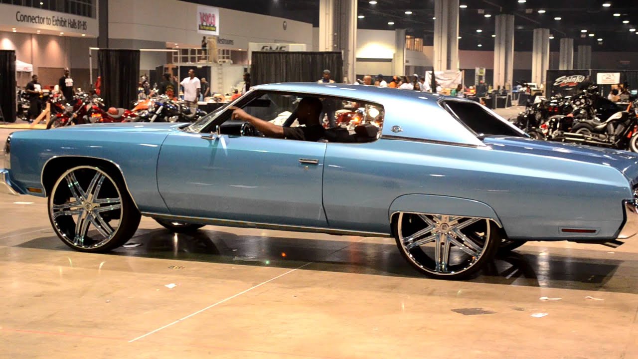 Blue Donk Leaving the 2012 V103 Show - YouTube