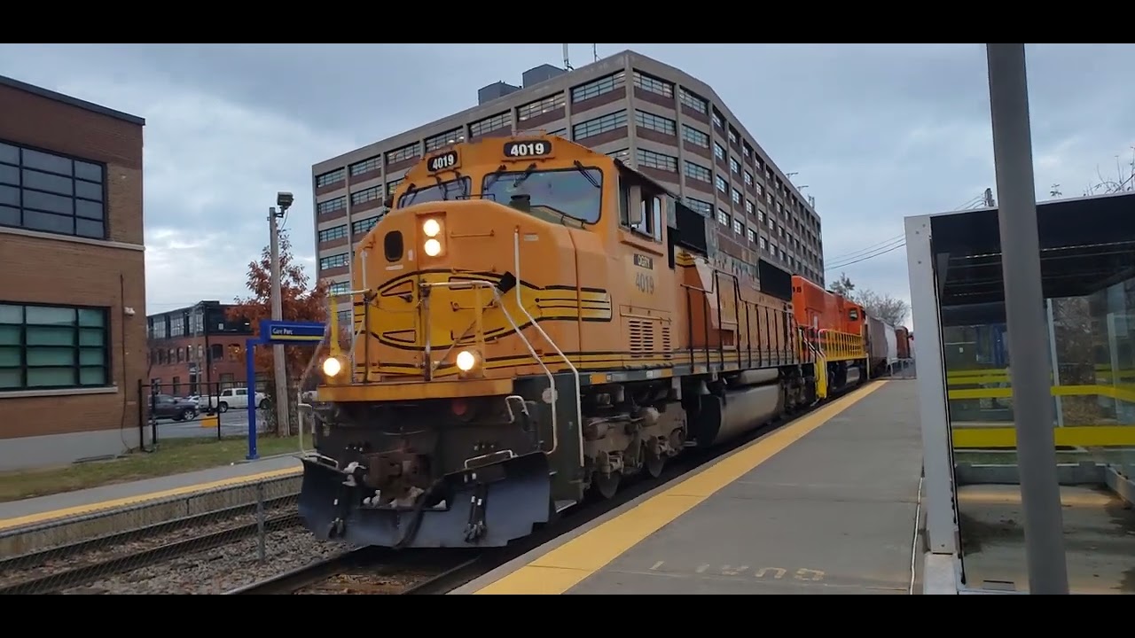 FALL TRAINS 2 For 1 EXO Commuter and Quebec Gatineau Railway Freight ...