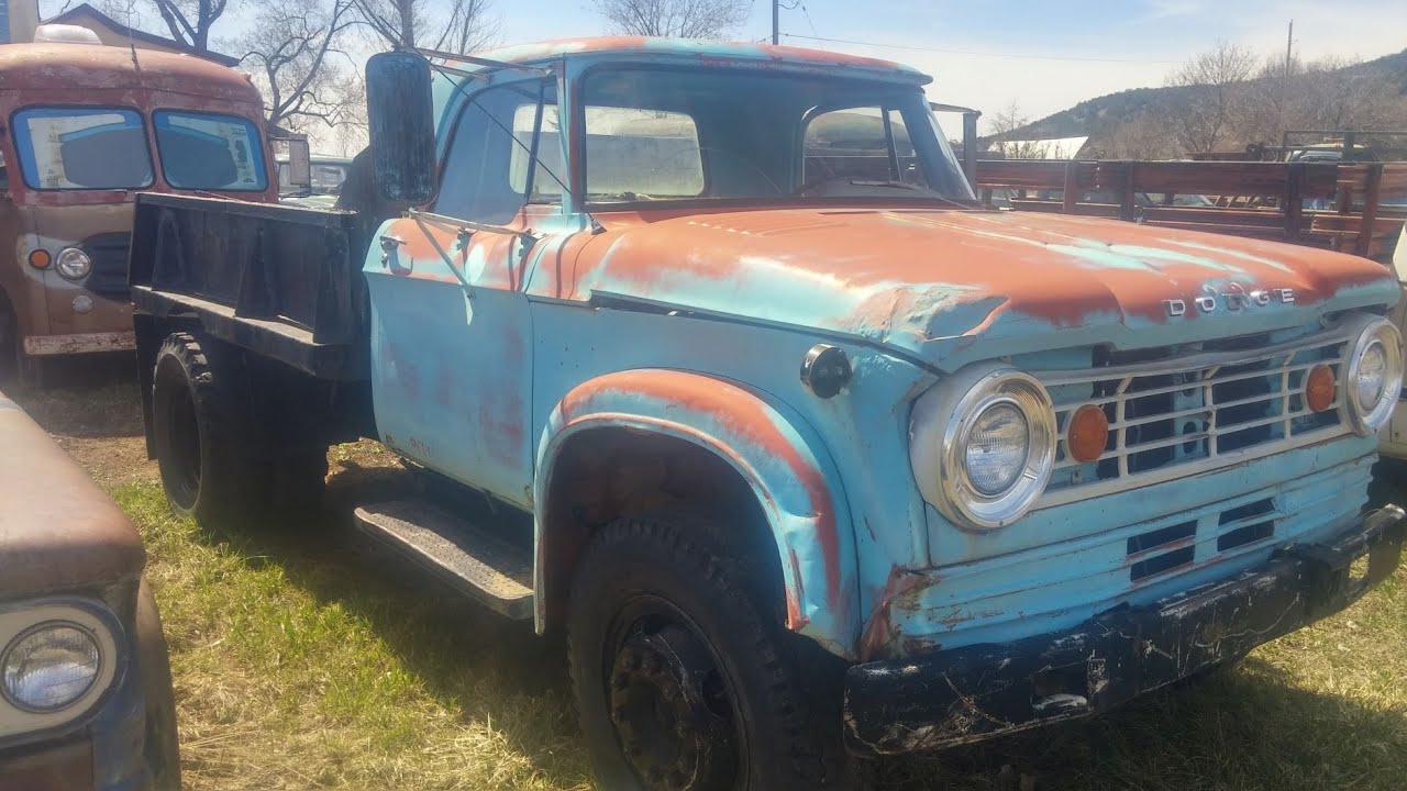 1966 Dodge D600 Dump Truck Project - YouTube