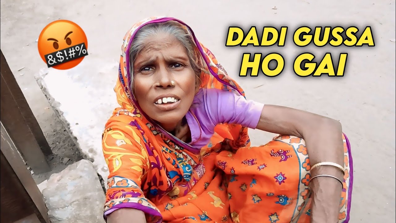 AAJ To Dadi Ke Sath PRANK Ho Gya 😂 - YouTube