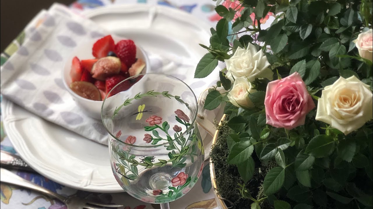 Cottage table setting for spring - YouTube