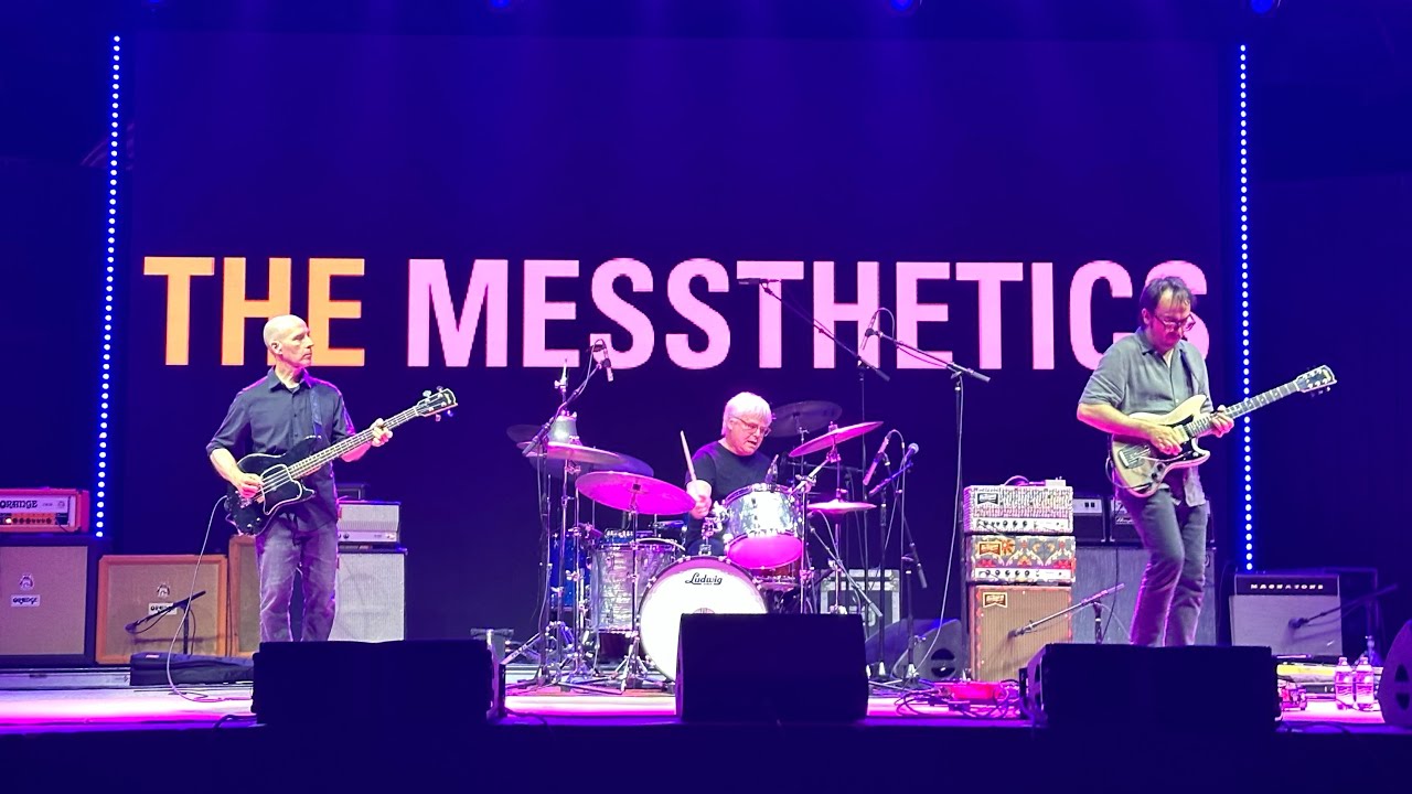 The Messthetics performing Mythomania live at the Great Frederick Fair ...