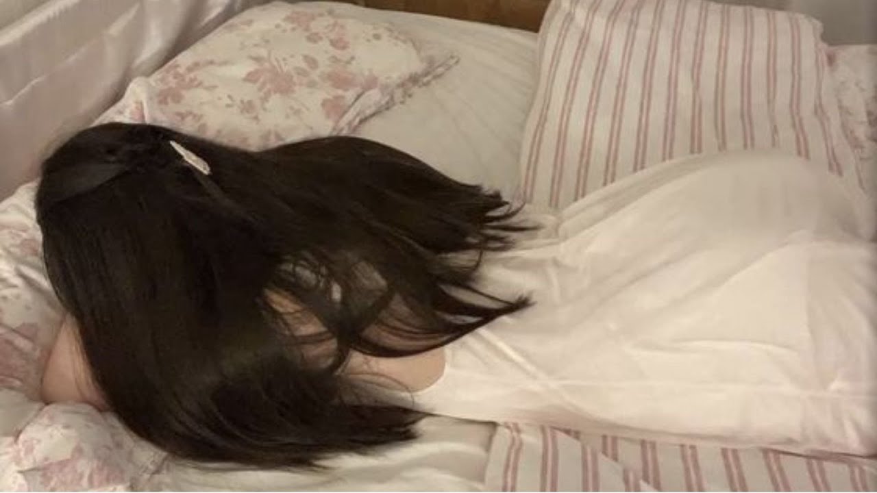 pretty girl era ⋆˚ ⁭.・゜゜・(subliminal) - YouTube