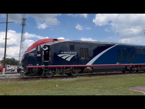 Amtrak city of new Orleans # 310, Hammond LA - YouTube
