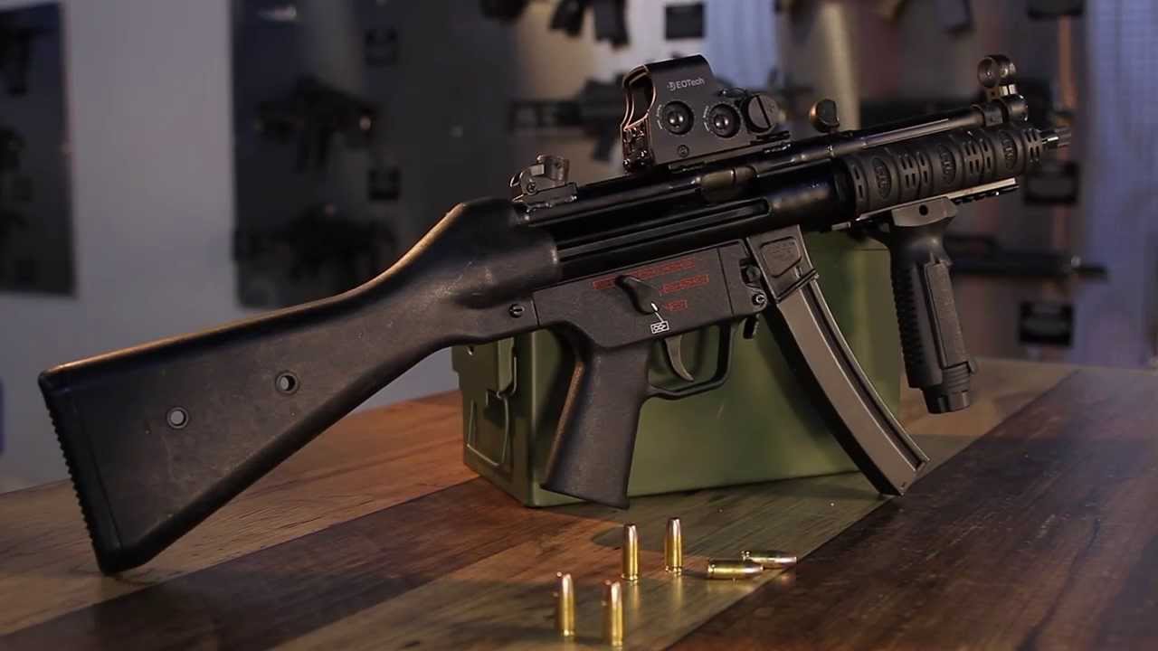 H&K MP5 at Lock & Load Miami - YouTube