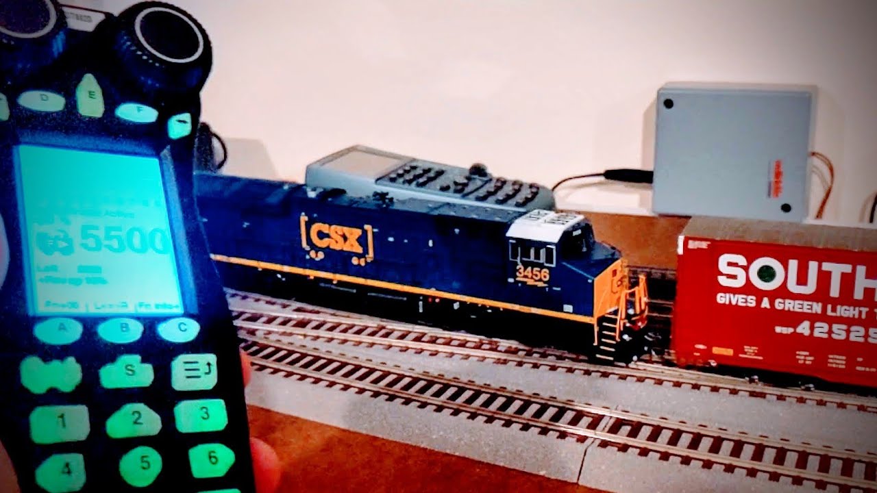 My layout update ROCO track - YouTube