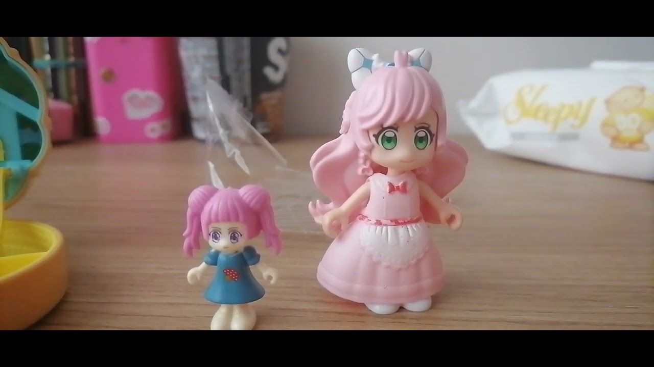 Fun Charm World vs Nana's Micro World - YouTube