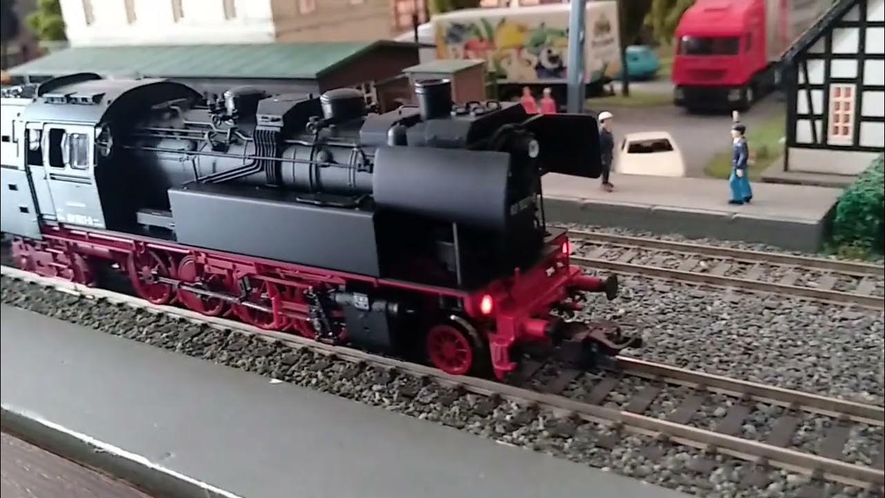 PIKO 55916 BR 83.10 DR Ep. IV - YouTube