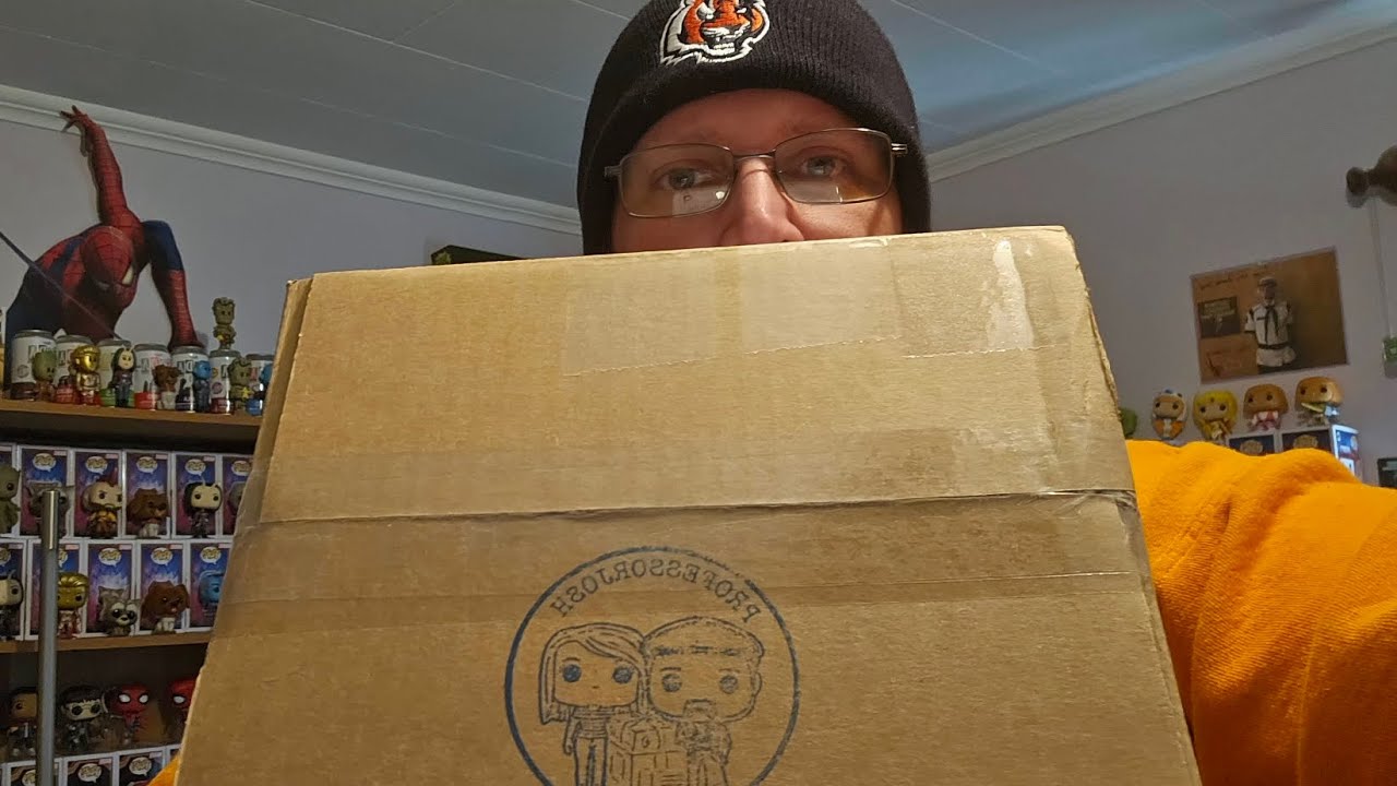 Someone call 411 cause I'm about to battle 3 channels - YouTube