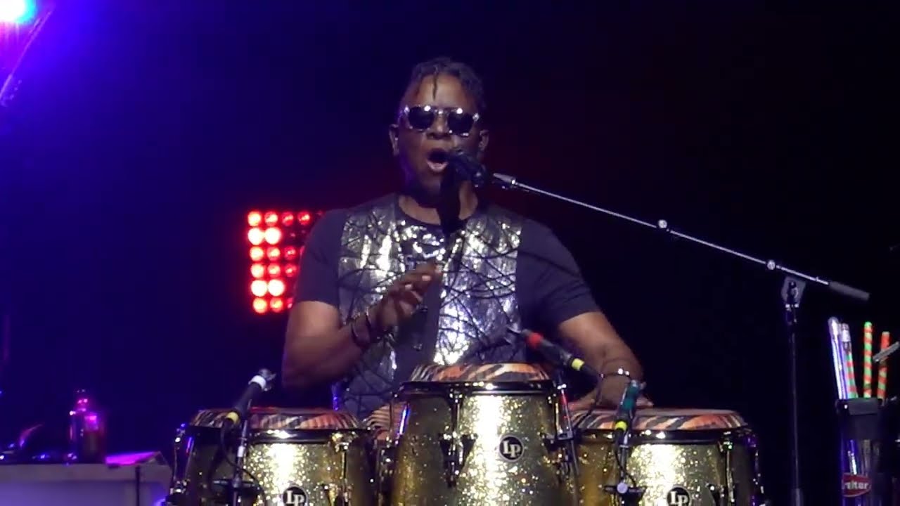 Earth Wind and Fire Live 2022 🡆 Let's Groove 🡄 Sep 14 ⬘ Sugar Land, TX ...