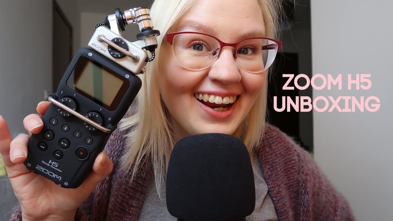 ASMR Unboxing My New Microphone! Zoom H5 - YouTube