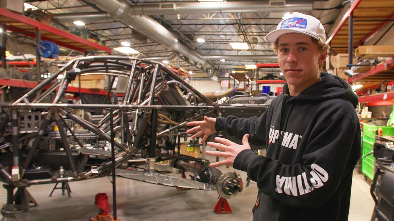 Building a Trophy Truck | Tour of Mason Motorsports - YouTube